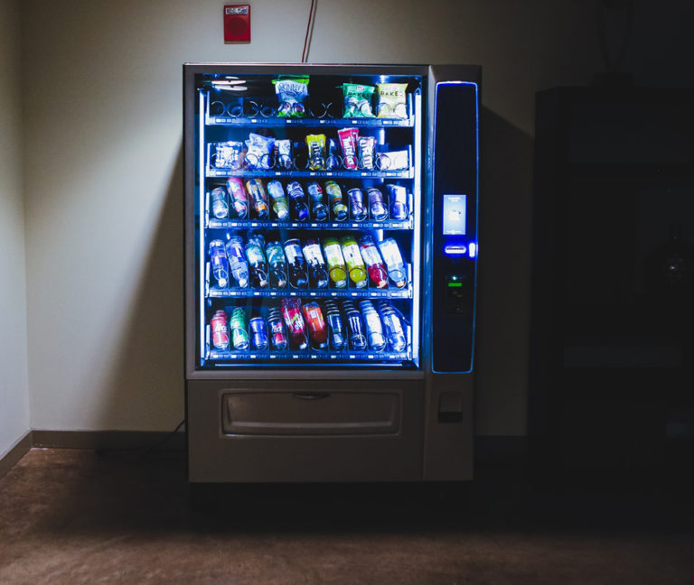 Comment bien choisir un distributeur automatique pour son entreprise