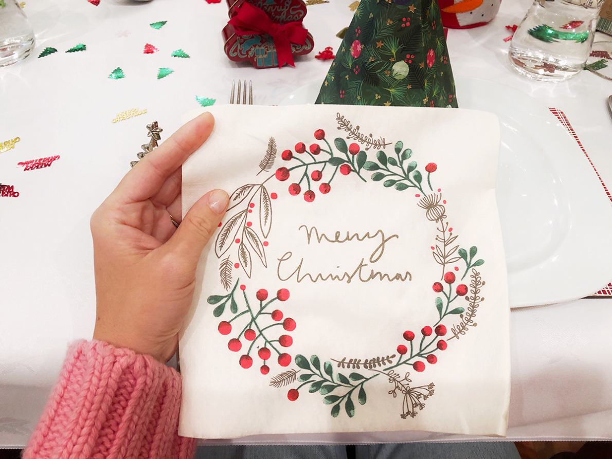 Serviettes en papier personnalisées : pourquoi et comment les choisir