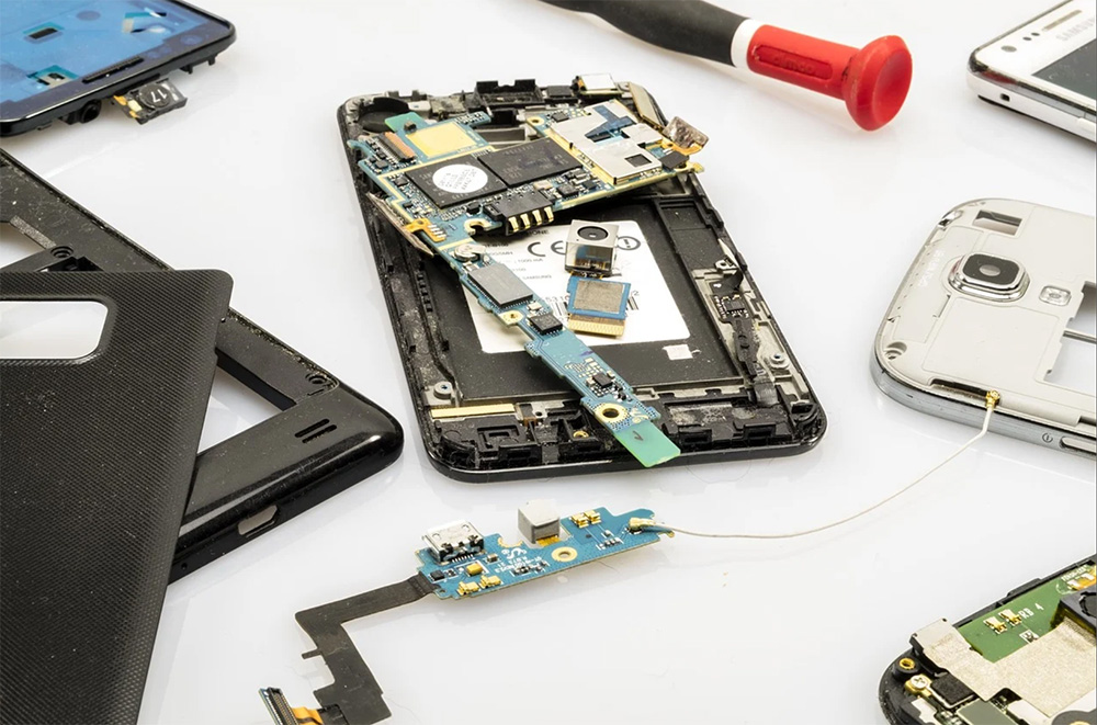 Formation en réparation de téléphone portable