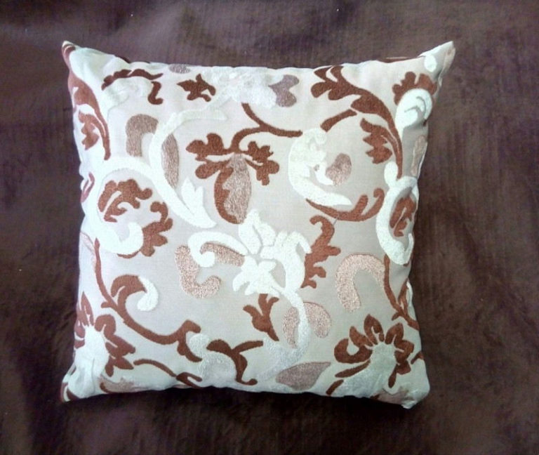 Tuto coussin DIY : comment faire une housse de coussin simple